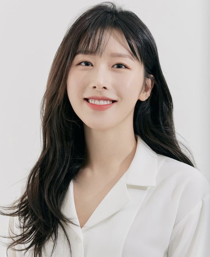 Jin Hong's Instagram, Twitter & Facebook on IDCrawl