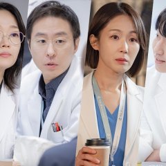 Resident Playbook (2025) - MyDramaList