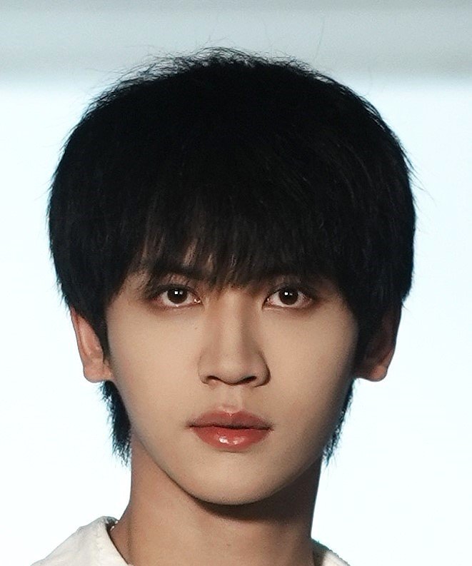 Ming Xing Zhang