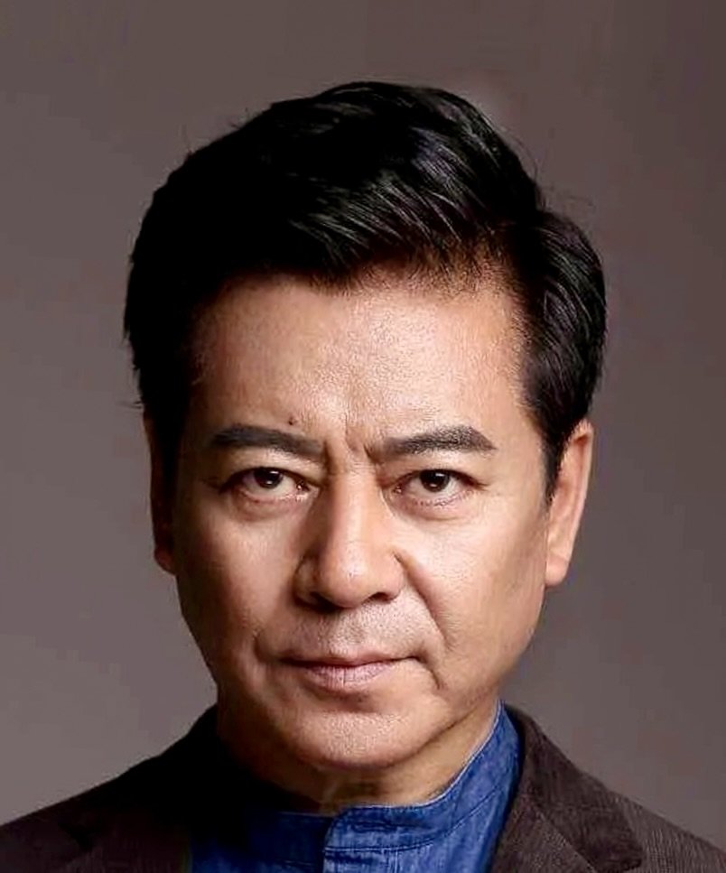 Yan Shi's Instagram, Twitter & Facebook on IDCrawl