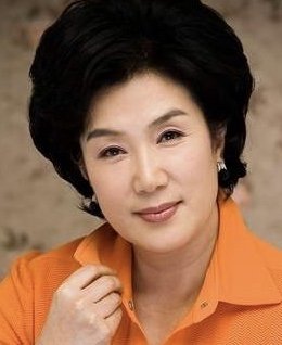 Chae Ri's mother - MyDramaList