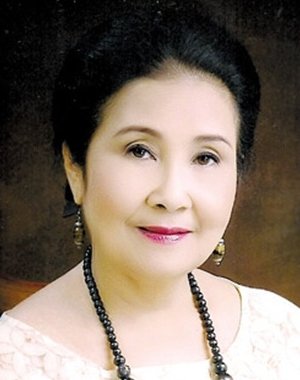 Queen Apiradee - MyDramaList