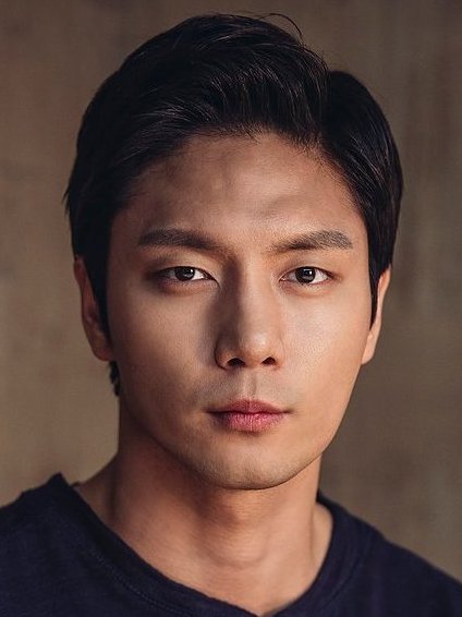 Yong Moon's Instagram, Twitter & Facebook on IDCrawl
