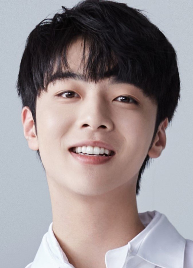 Ming Deng's Instagram, Twitter & Facebook on IDCrawl