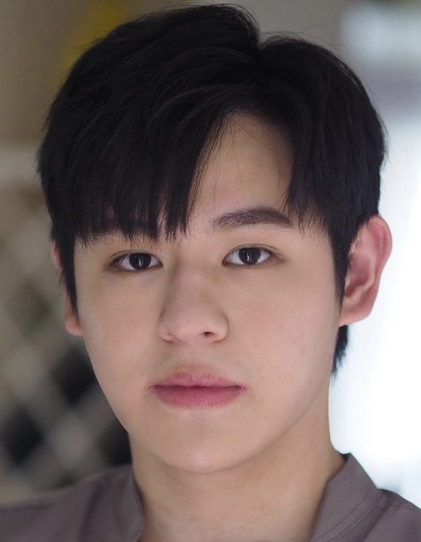 Pluem Purim Rattanaruangwattana (ปลื้ม ปุริม รัตนเรืองวัฒนา) - MyDramaList