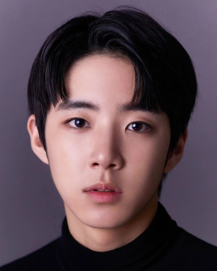 Choi Seung Hoon (최승훈) - MyDramaList