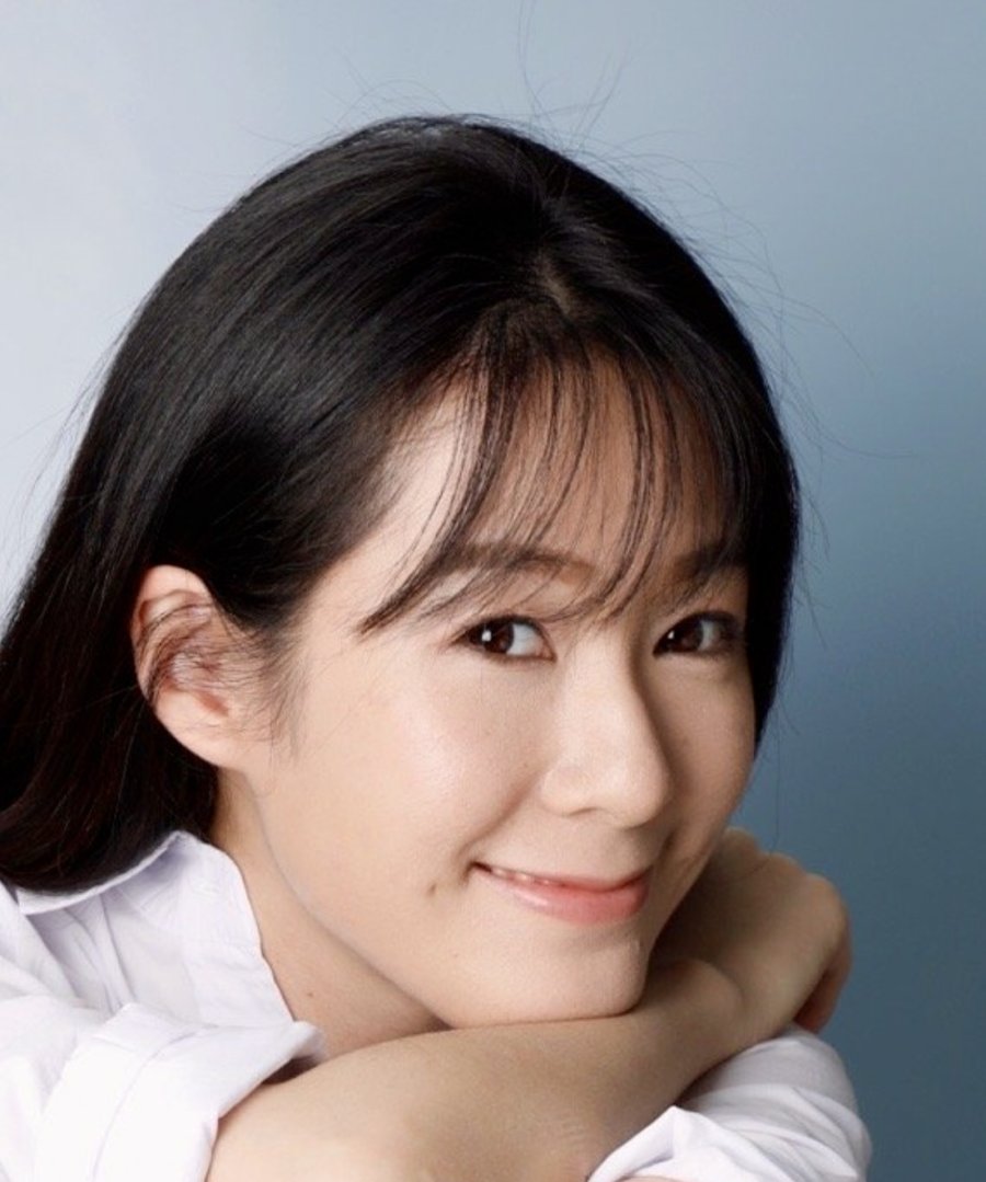 Shi Yan's Instagram, Twitter & Facebook on IDCrawl