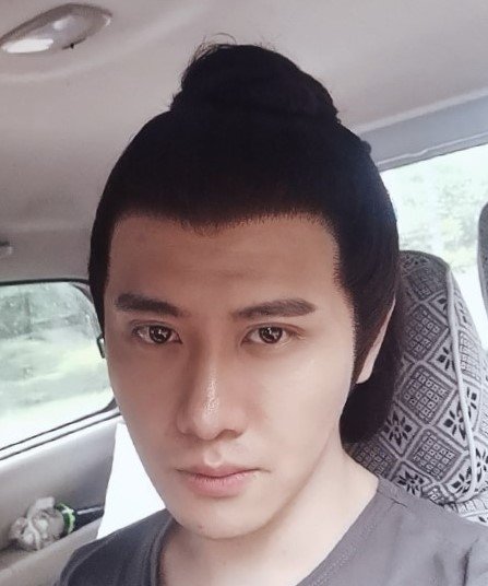 Zhou Wu's Instagram, Twitter & Facebook on IDCrawl