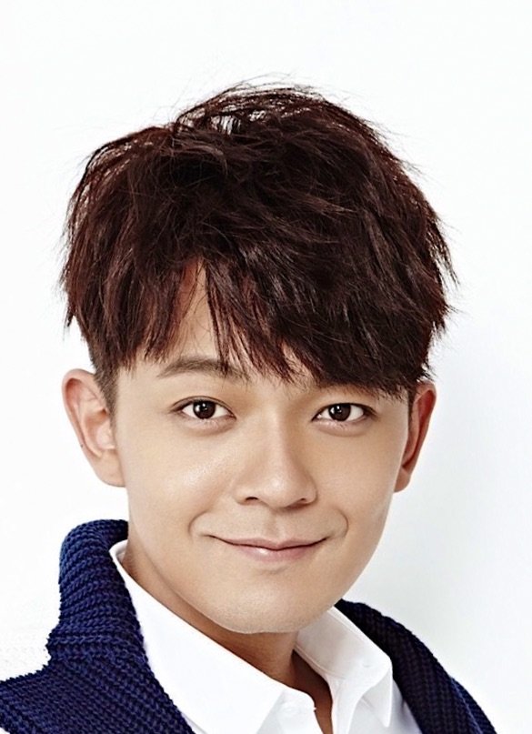 Yan Su (闫肃) - MyDramaList