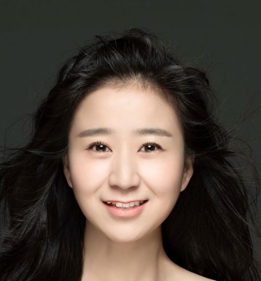 Mai Tang's Instagram, Twitter & Facebook on IDCrawl