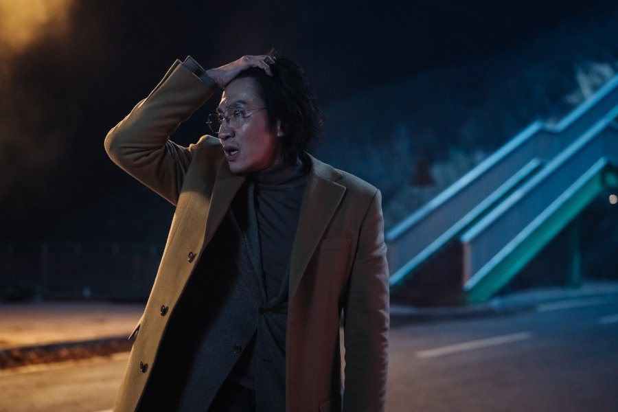 Shin Min Ah, Park Hae Soo, and others get entangled in a web of evil in 'Karma' - MyDramaList News